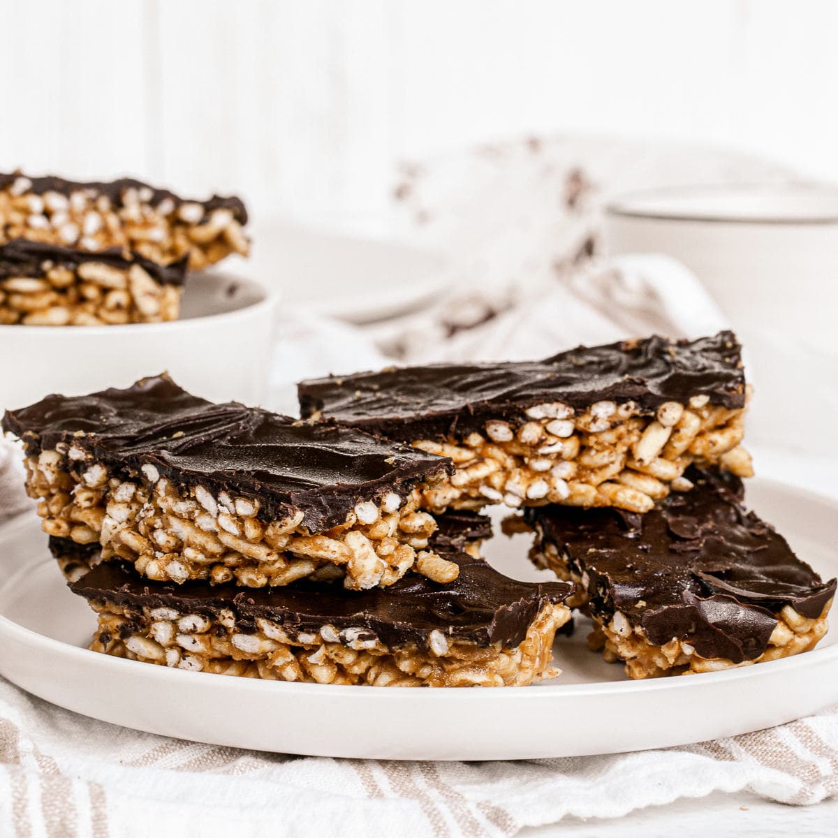 Easy Puffed Rice Bars with Peanut Butter and Chocolate